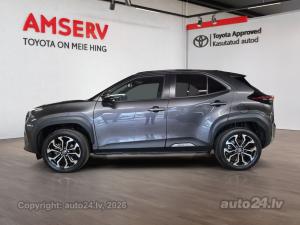 Серый Тойота Yaris Cross 2025 в Таллин, объемом двигателя 1.50 л и пробегом 29 тыс. км за 24990 €, фото 4 на AUTOMOTO.COM.LV