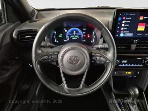 Серый Тойота Yaris Cross 2025 в Таллин, объемом двигателя 1.50 л и пробегом 29 тыс. км за 24990 €, фото 13 на AUTOMOTO.COM.LV