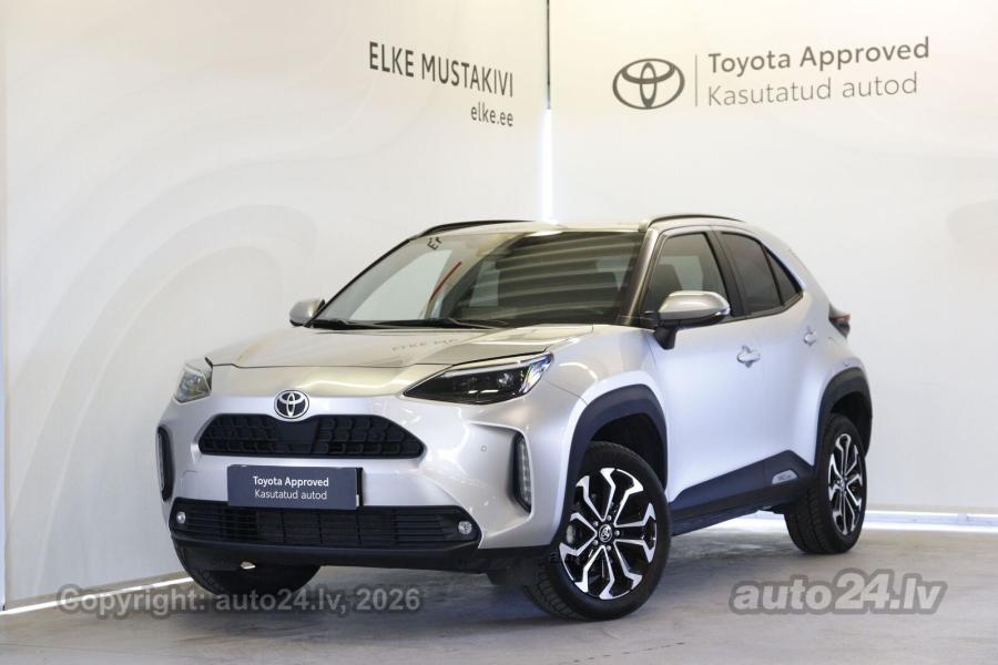 Pelēks Toyota Yaris Cross 2025 Tallina, ar dzinēja tilpumu 1.49 L un nobraukumu 31 tūkst. km par 24500 €, foto 1 vietnē AUTOMOTO.COM.LV