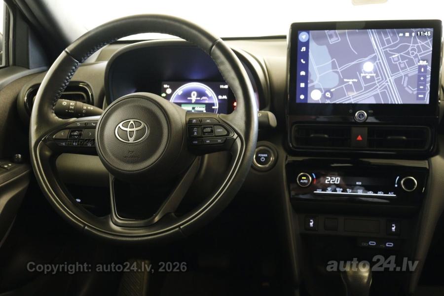 Серый Тойота Yaris Cross 2025 в Таллин, объемом двигателя 1.49 л и пробегом 29 тыс. км за 24700 €, фото 10 на AUTOMOTO.COM.LV