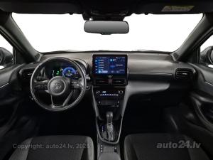 Серый Тойота Yaris Cross 2025 в Таллин, объемом двигателя 1.50 л и пробегом 29 тыс. км за 24490 €, фото 9 на AUTOMOTO.COM.LV