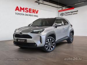 Pelēks Toyota Yaris Cross 2025 Tallina, ar dzinēja tilpumu 1.50 L un nobraukumu 29 tūkst. km par 24490 €, foto  vietnē AUTOMOTO.COM.LV
