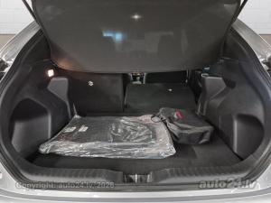 Pelēks Toyota Yaris Cross 2025 Tallina, ar dzinēja tilpumu 1.50 L un nobraukumu 29 tūkst. km par 24490 €, foto 11 vietnē AUTOMOTO.COM.LV