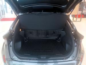 Grey Toyota Yaris Cross 2026 in Narva, with an engine capacity of 1.50 L and mileage of 0 thousand km for 27500 €, photo 12 on AUTOMOTO.COM.LV