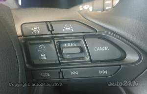 Grey Toyota Yaris Cross 2026 in Narva, with an engine capacity of 1.50 L and mileage of 0 thousand km for 27500 €, photo 17 on AUTOMOTO.COM.LV