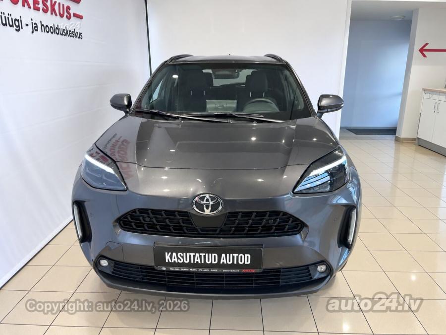 Серый Тойота Yaris Cross 2026 в Таллин, объемом двигателя 1.50 л и пробегом 12 тыс. км за 25990 €, фото 6 на AUTOMOTO.COM.LV