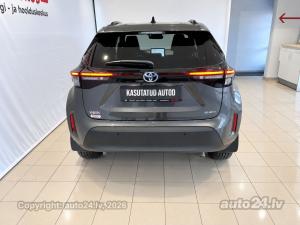 Серый Тойота Yaris Cross 2026 в Таллин, объемом двигателя 1.50 л и пробегом 12 тыс. км за 25990 €, фото 7 на AUTOMOTO.COM.LV