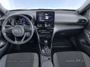 Серый Тойота Yaris Cross 2026 в Таллин, объемом двигателя 1.50 л и пробегом 12 тыс. км за 25990 €, фото 13 на AUTOMOTO.COM.LV