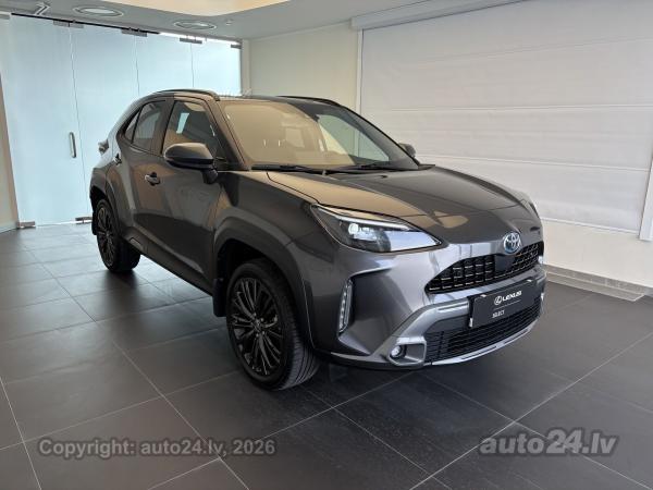 Серый Тойота Yaris Cross 2023 в Таллин, объемом двигателя 1.50 л и пробегом 39 тыс. км за 23900 €, фото 5 на AUTOMOTO.COM.LV