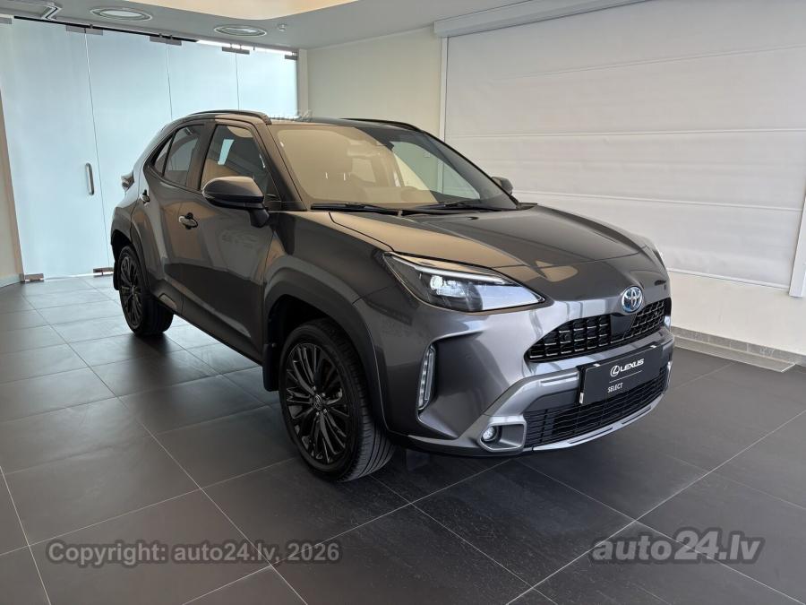 Серый Тойота Yaris Cross 2023 в Таллин, объемом двигателя 1.50 л и пробегом 39 тыс. км за 23900 €, фото 6 на AUTOMOTO.COM.LV