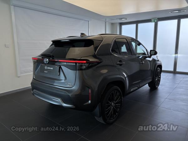 Серый Тойота Yaris Cross 2023 в Таллин, объемом двигателя 1.50 л и пробегом 39 тыс. км за 23900 €, фото 6 на AUTOMOTO.COM.LV