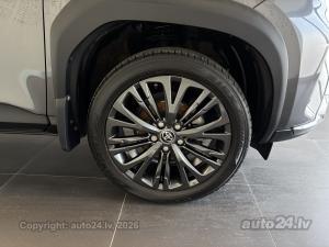 Серый Тойота Yaris Cross 2023 в Таллин, объемом двигателя 1.50 л и пробегом 39 тыс. км за 23900 €, фото 8 на AUTOMOTO.COM.LV