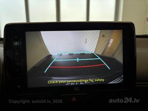 Серый Тойота Yaris Cross 2023 в Таллин, объемом двигателя 1.50 л и пробегом 39 тыс. км за 23900 €, фото 13 на AUTOMOTO.COM.LV