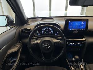 Серый Тойота Yaris Cross 2023 в Таллин, объемом двигателя 1.50 л и пробегом 39 тыс. км за 23900 €, фото 14 на AUTOMOTO.COM.LV