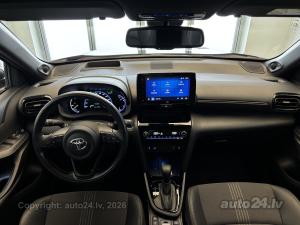 Серый Тойота Yaris Cross 2023 в Таллин, объемом двигателя 1.50 л и пробегом 39 тыс. км за 23900 €, фото 15 на AUTOMOTO.COM.LV