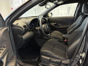 Серый Тойота Yaris Cross 2023 в Таллин, объемом двигателя 1.50 л и пробегом 39 тыс. км за 23900 €, фото 17 на AUTOMOTO.COM.LV