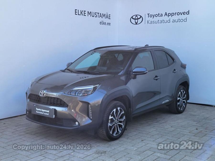 Pelēks Toyota Yaris Cross 2024 Tallina, ar dzinēja tilpumu 1.49 L un nobraukumu 35 tūkst. km par 23995 €, foto 1 vietnē AUTOMOTO.COM.LV