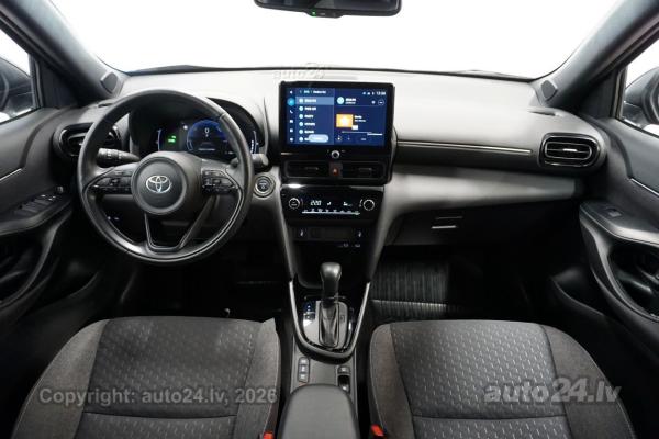 Pelēks Toyota Yaris Cross 2024 Tartu, ar dzinēja tilpumu 1.50 L un nobraukumu 19 tūkst. km par 24490 €, foto 8 vietnē AUTOMOTO.COM.LV