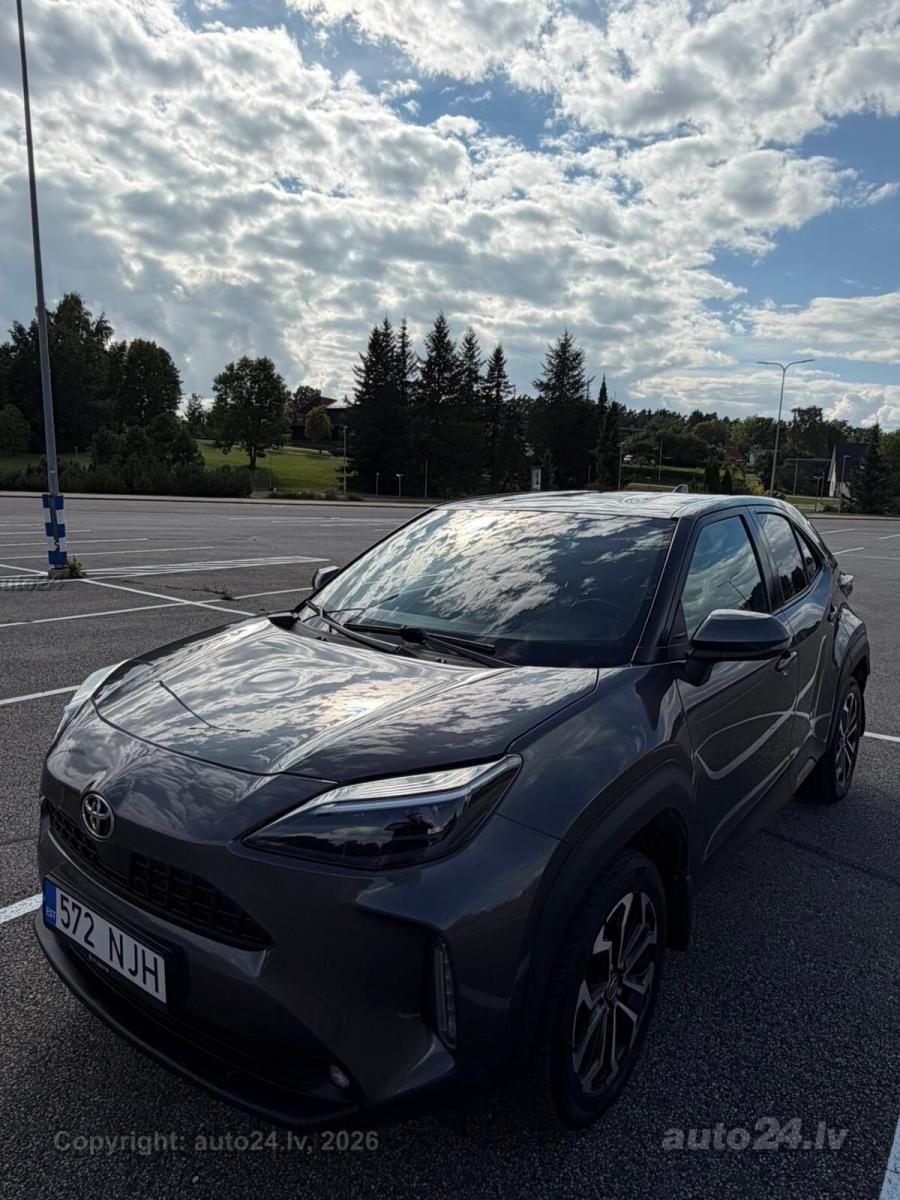 Toyota Yaris Cross 2021 in Tallinn, with an engine capacity of 1.50 L and mileage of 109 thousand km for 15900 €, photo 1 on AUTOMOTO.COM.LV