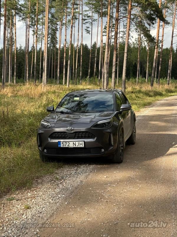 Toyota Yaris Cross 2021 in Tallinn, with an engine capacity of 1.50 L and mileage of 109 thousand km for 15900 €, photo 9 on AUTOMOTO.COM.LV