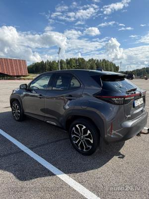 Toyota Yaris Cross 2021 in Tallinn, with an engine capacity of 1.50 L and mileage of 109 thousand km for 15900 €, photo 13 on AUTOMOTO.COM.LV