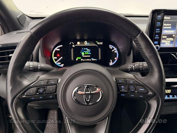 Toyota Yaris Cross 2022 in Tallinn, with an engine capacity of 1.49 L and mileage of 83 thousand km for 21495 €, photo 11 on AUTOMOTO.COM.LV