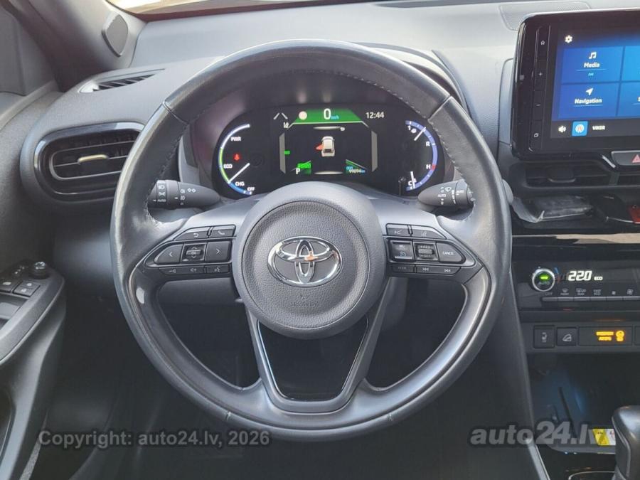 Toyota Yaris Cross 2022 Tallina, ar dzinēja tilpumu 1.49 L un nobraukumu 99 tūkst. km par 24495 €, foto 12 vietnē AUTOMOTO.COM.LV