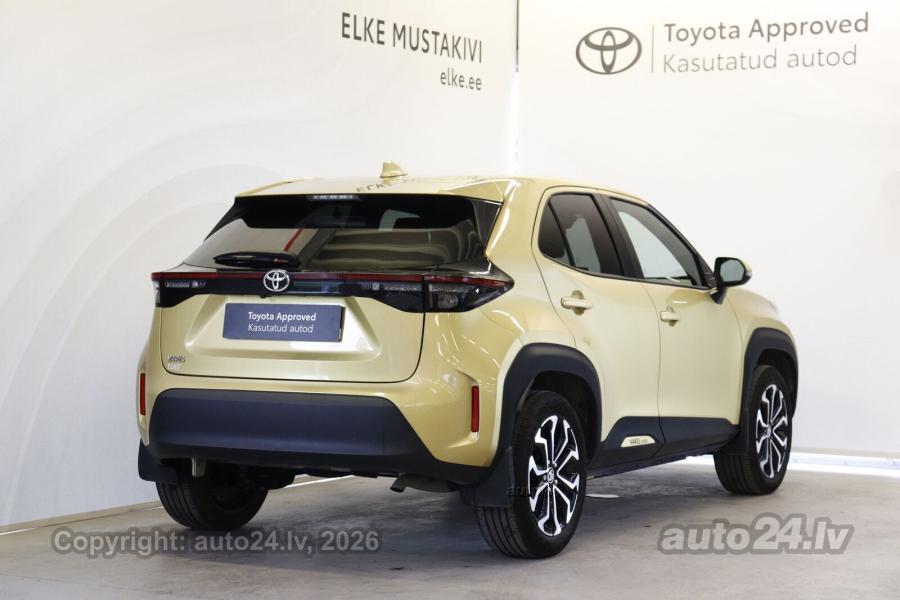 Тойота Yaris Cross 2022 в Таллин, объемом двигателя 1.49 л и пробегом 41 тыс. км за 20500 €, фото 3 на AUTOMOTO.COM.LV