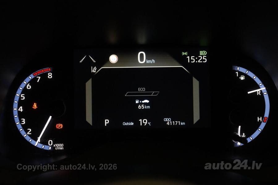 Тойота Yaris Cross 2022 в Таллин, объемом двигателя 1.49 л и пробегом 41 тыс. км за 20500 €, фото 13 на AUTOMOTO.COM.LV