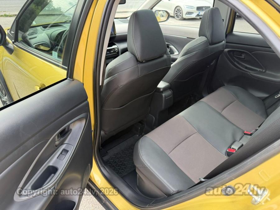 Toyota Yaris Cross 2022 in Parnu, with an engine capacity of 1.50 L and mileage of 56 thousand km for 24900 €, photo 14 on AUTOMOTO.COM.LV