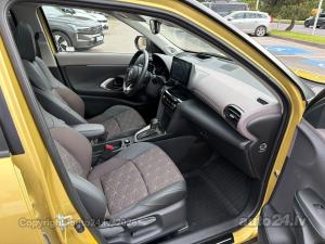 Toyota Yaris Cross 2022 in Parnu, with an engine capacity of 1.50 L and mileage of 56 thousand km for 24900 €, photo 19 on AUTOMOTO.COM.LV