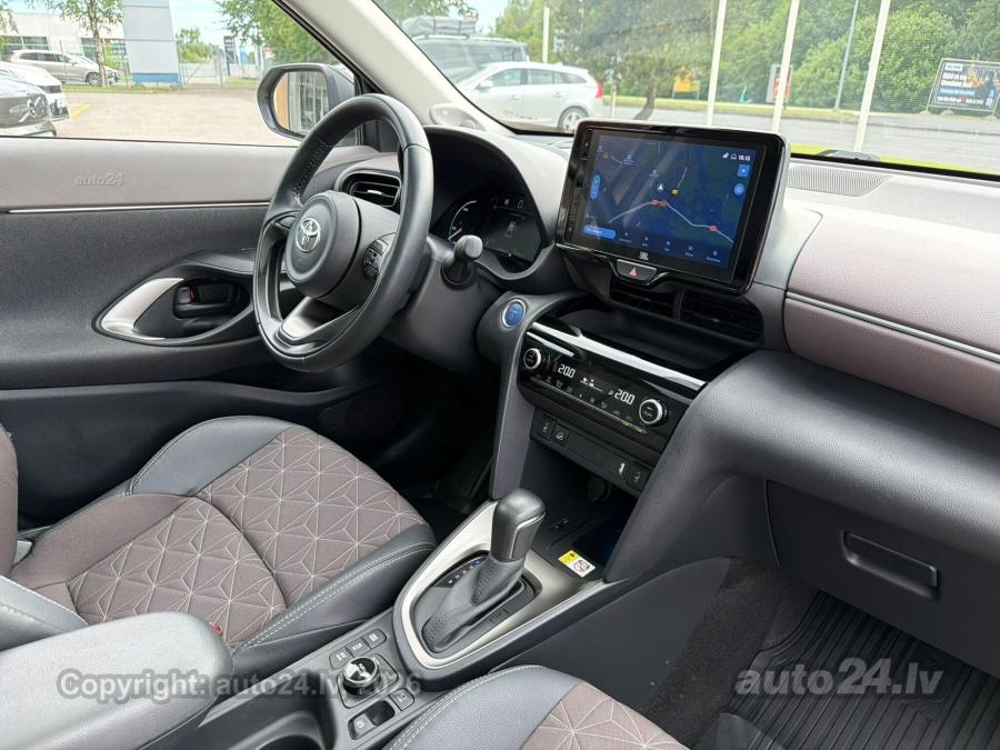 Toyota Yaris Cross 2022 in Parnu, with an engine capacity of 1.50 L and mileage of 56 thousand km for 24900 €, photo 23 on AUTOMOTO.COM.LV
