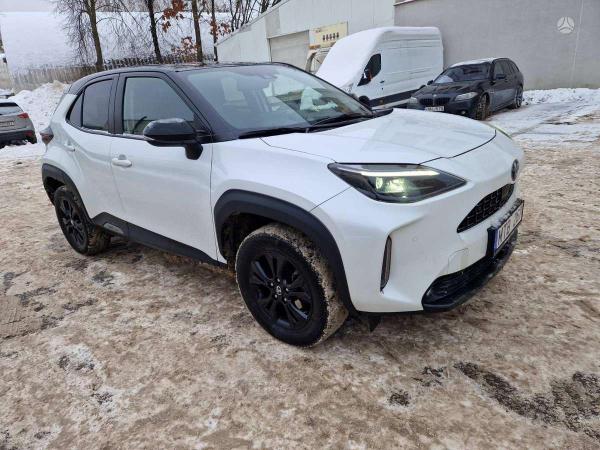 Toyota Yaris Cross 2023 Viļņa, ar dzinēja tilpumu 1.49 L un nobraukumu 42 tūkst. km par 24000 €, foto 9 vietnē AUTOMOTO.COM.LV