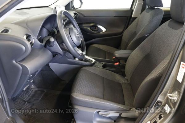 Toyota Yaris Cross 2023 Tallina, ar dzinēja tilpumu 1.49 L un nobraukumu 27 tūkst. km par 21490 €, foto 11 vietnē AUTOMOTO.COM.LV