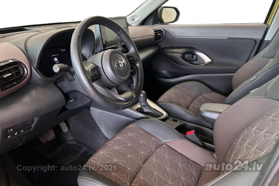 Toyota Yaris Cross 2023 in Parnu, with an engine capacity of 1.50 L and mileage of 46 thousand km for 22990 €, photo 11 on AUTOMOTO.COM.LV