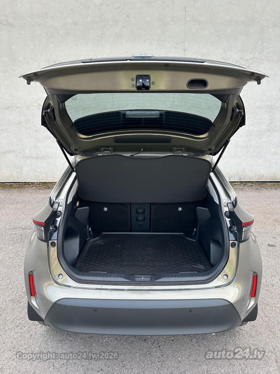 Toyota Yaris Cross 2023 Tallina, ar dzinēja tilpumu 1.50 L un nobraukumu 39 tūkst. km par 22900 €, foto 14 vietnē AUTOMOTO.COM.LV