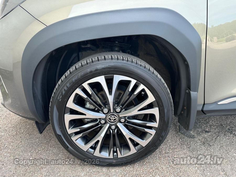 Toyota Yaris Cross 2023 Tallina, ar dzinēja tilpumu 1.50 L un nobraukumu 39 tūkst. km par 22900 €, foto 16 vietnē AUTOMOTO.COM.LV