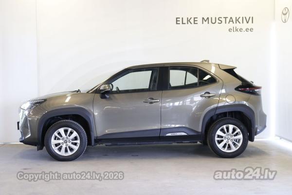 Toyota Yaris Cross 2023 Tallina, ar dzinēja tilpumu 1.49 L un nobraukumu 98 tūkst. km par 19500 €, foto 4 vietnē AUTOMOTO.COM.LV