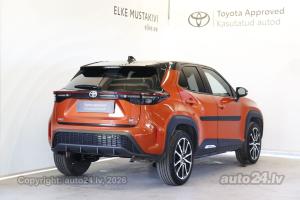 Toyota Yaris Cross 2024 in Tallinn, with an engine capacity of 1.49 L and mileage of 26 thousand km for 26300 €, photo 3 on AUTOMOTO.COM.LV