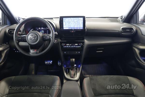 Toyota Yaris Cross 2024 in Tallinn, with an engine capacity of 1.49 L and mileage of 26 thousand km for 26300 €, photo 8 on AUTOMOTO.COM.LV