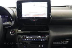 Toyota Yaris Cross 2024 in Tallinn, with an engine capacity of 1.49 L and mileage of 26 thousand km for 26300 €, photo 15 on AUTOMOTO.COM.LV
