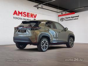 Toyota Yaris Cross 2024 Tartu, ar dzinēja tilpumu 1.50 L un nobraukumu 46 tūkst. km par 24690 €, foto 3 vietnē AUTOMOTO.COM.LV