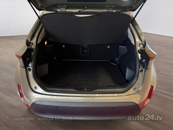 Toyota Yaris Cross 2024 Tartu, ar dzinēja tilpumu 1.50 L un nobraukumu 46 tūkst. km par 24690 €, foto 11 vietnē AUTOMOTO.COM.LV