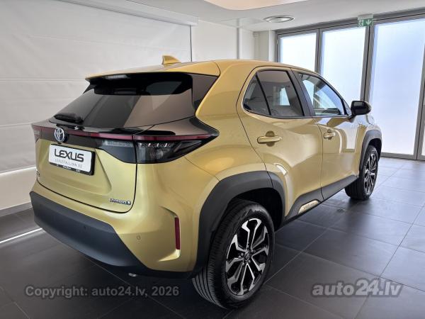Toyota Yaris Cross 2024 in Tallinn, with an engine capacity of 1.50 L and mileage of 24 thousand km for 24900 €, photo 7 on AUTOMOTO.COM.LV