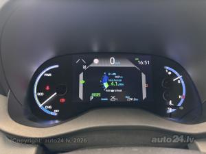 Toyota Yaris Cross 2024 Tallina, ar dzinēja tilpumu 1.50 L un nobraukumu 24 tūkst. km par 24900 €, foto 13 vietnē AUTOMOTO.COM.LV