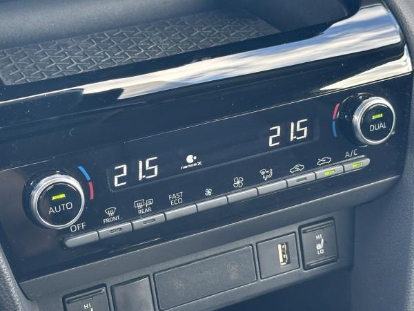 Toyota Yaris Cross 2024 Tallina, ar dzinēja tilpumu 1.50 L un nobraukumu 25 tūkst. km par 24690 €, foto 11 vietnē AUTOMOTO.COM.LV