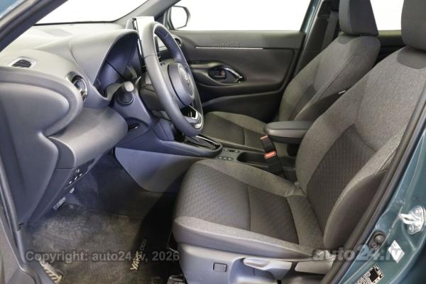 Toyota Yaris Cross 2025 Tallina, ar dzinēja tilpumu 1.49 L un nobraukumu 3 tūkst. km par 27900 €, foto 11 vietnē AUTOMOTO.COM.LV