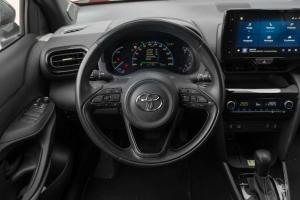 Красный Тойота Yaris Cross 2021 в Вильнюс, объемом двигателя 1.49 л и пробегом 60 тыс. км за 22500 €, фото 15 на AUTOMOTO.COM.LV