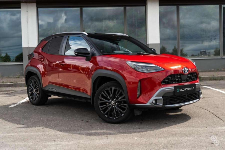 Красный Тойота Yaris Cross 2021 в Вильнюс, объемом двигателя 1.49 л и пробегом 60 тыс. км за 21500 €, фото 8 на AUTOMOTO.COM.LV