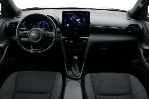 Red Toyota Yaris Cross 2024 in Vilnius, with an engine capacity of 1.49 L and mileage of 38 thousand km for 24900 €, photo 8 on AUTOMOTO.COM.LV